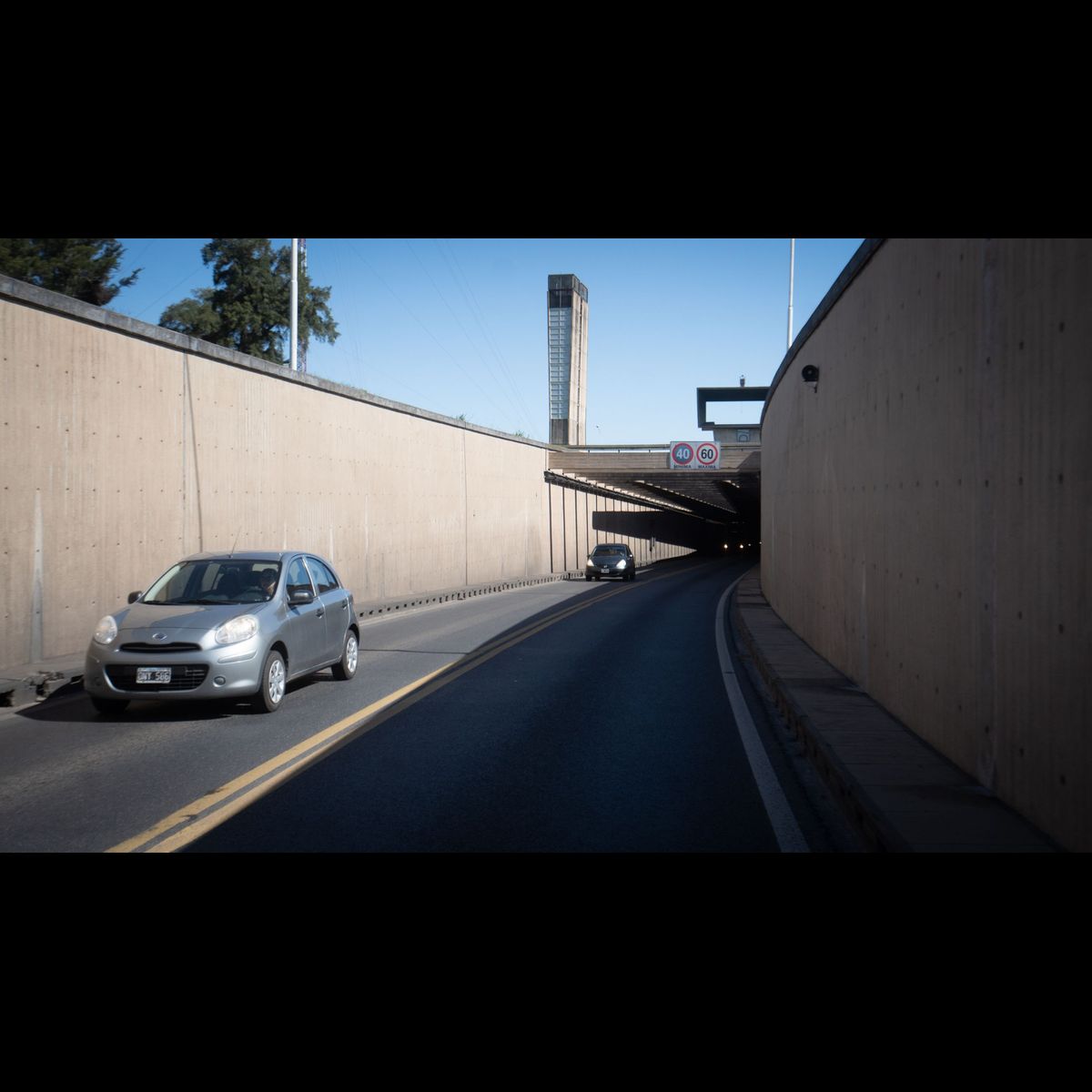 TÚNEL SUBFLUVIAL